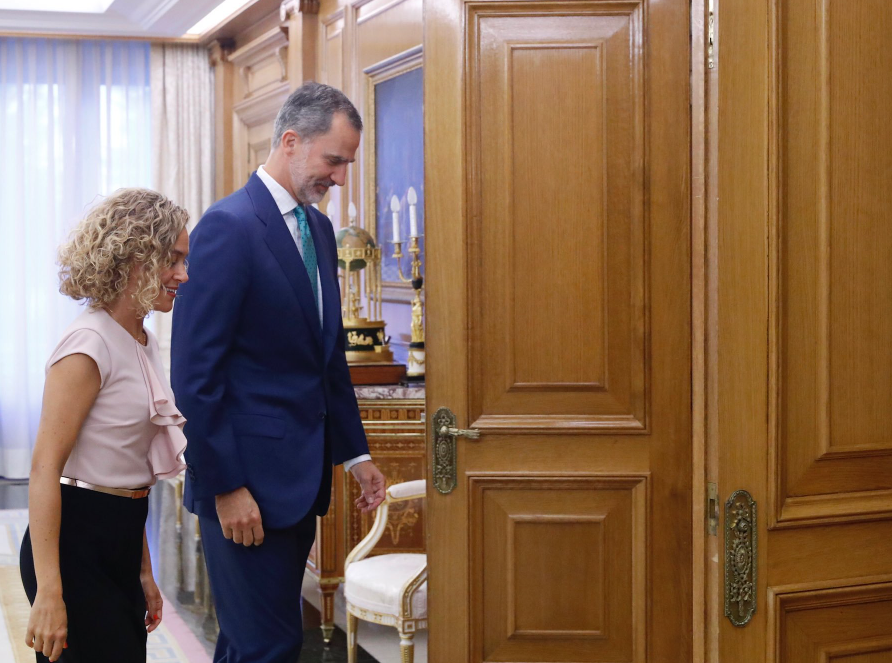 King Relaunches Political Meetings – LOS BORBONES