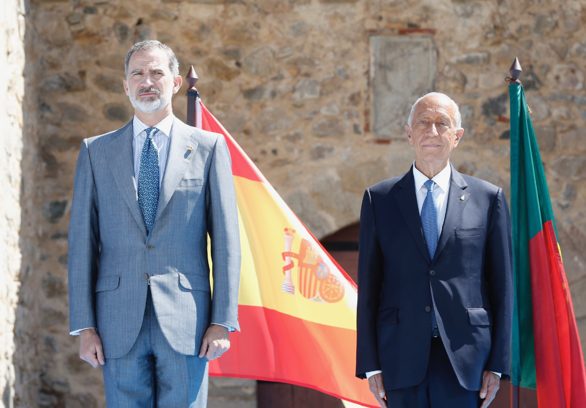 King Reopens Border With Portugal – LOS BORBONES